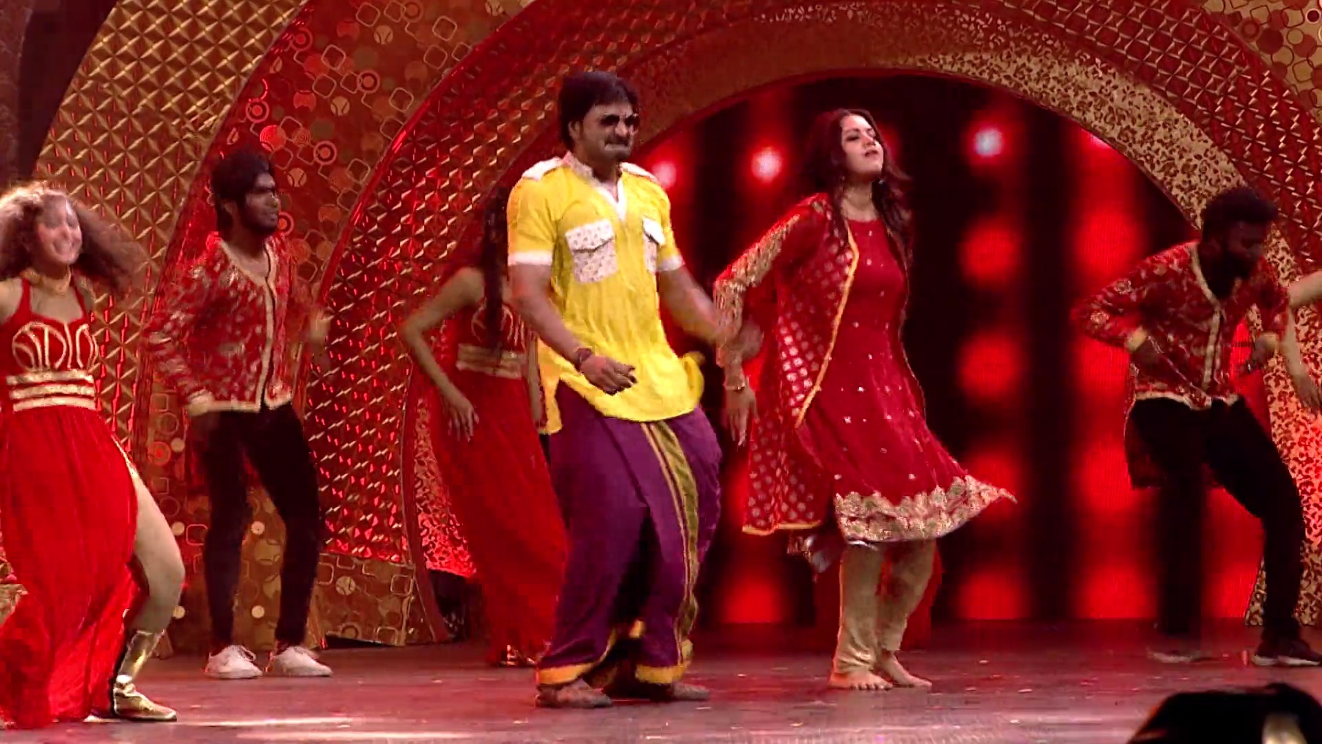 00 13 18 — Postimages