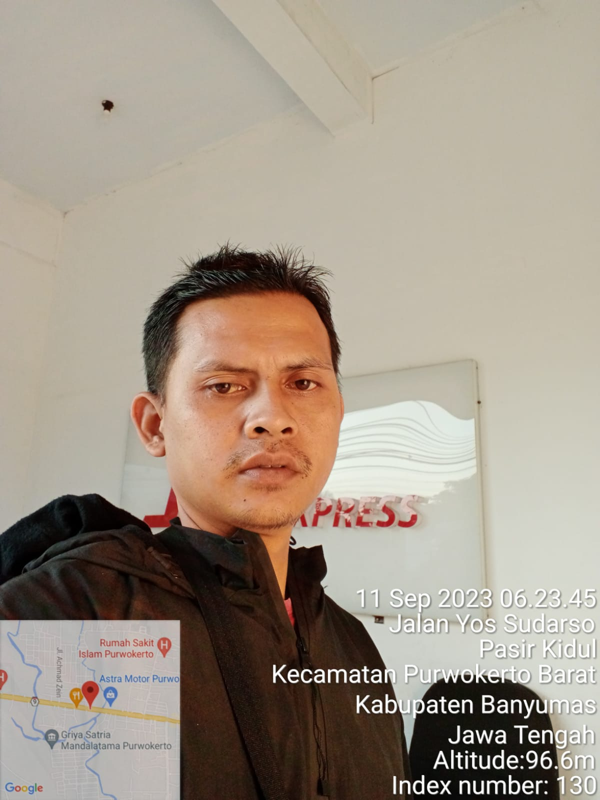 MTR NUR ICHWAN — Postimages