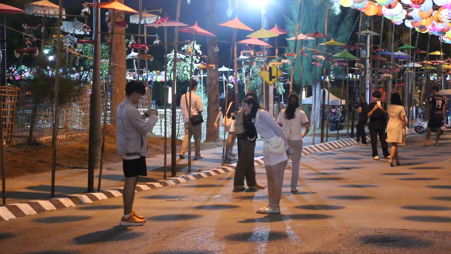 178424 0 — Postimages