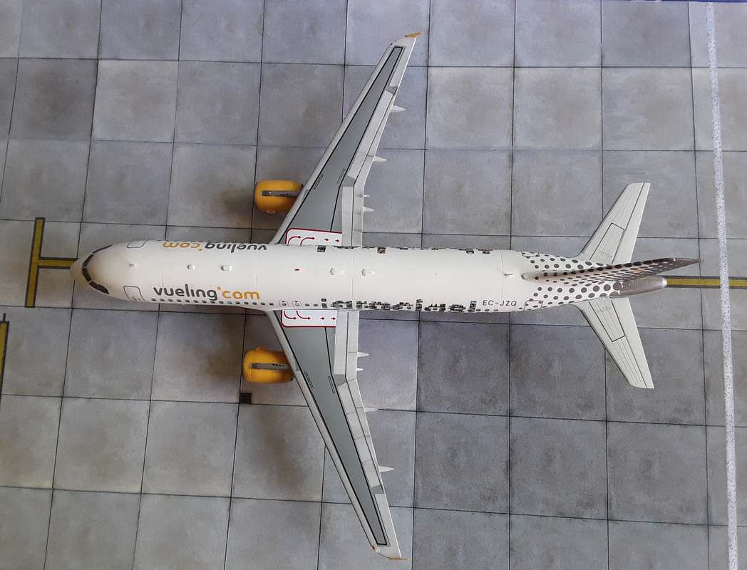 1/144 Revell Airbus A320 Vueling Gracias - Ready for Inspection ...