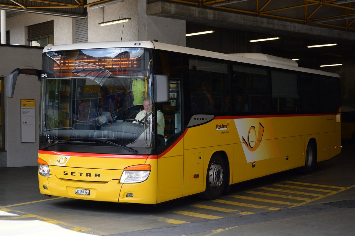BÜGA Post Auto Setra S 415 H GR 160 326 SS Thusis Bahnhof — Postimages