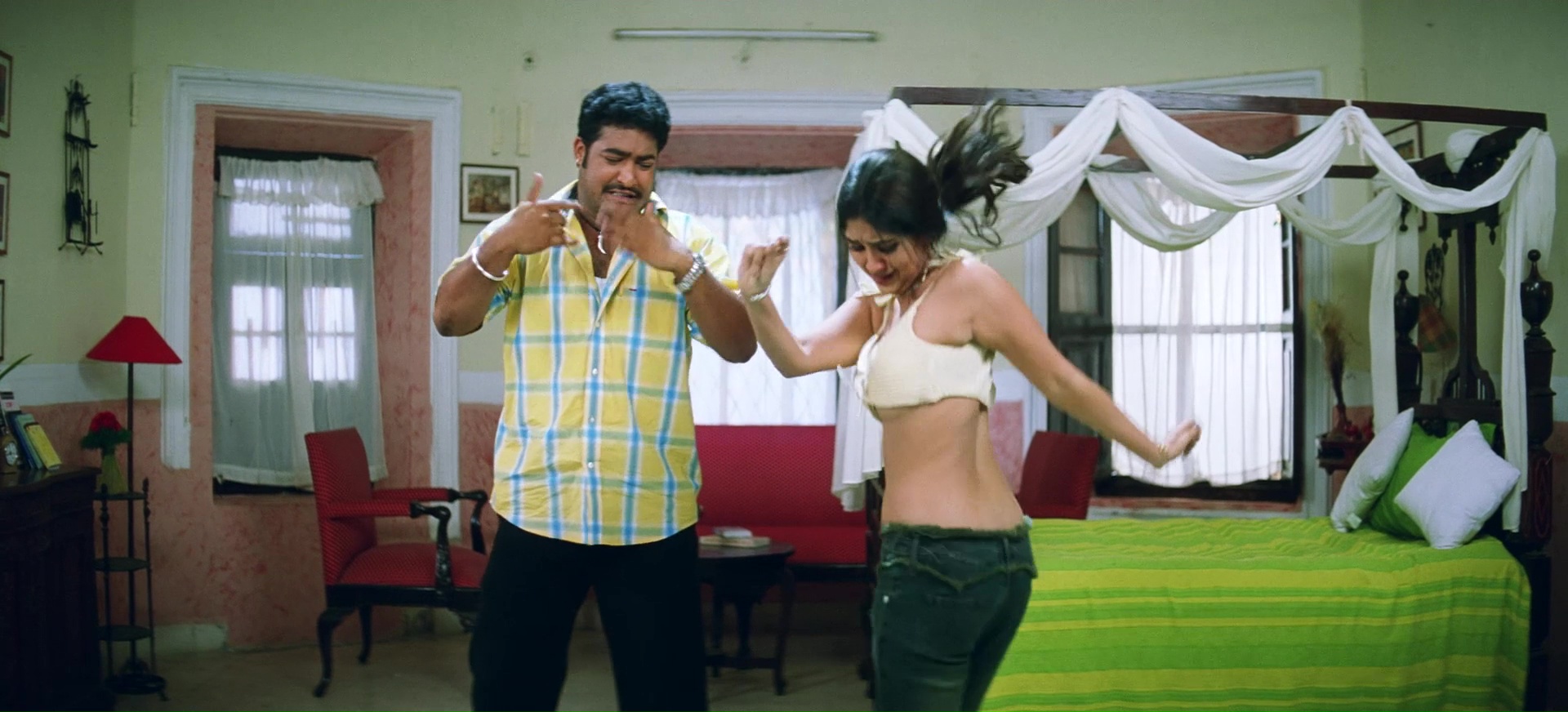 AB (32) — Postimages