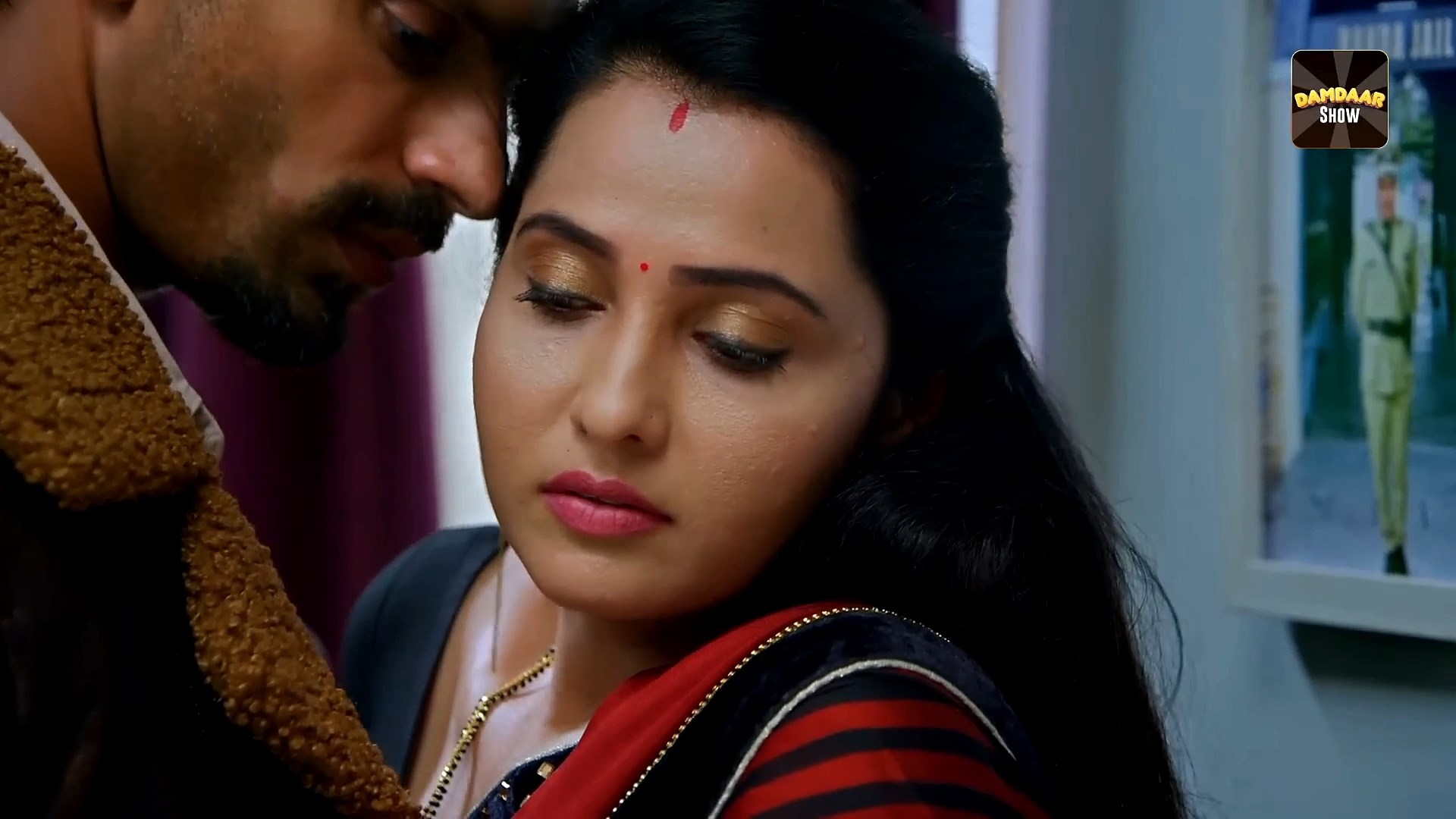 Nivya Chemburkar Sexy Seductive lusty Navel Scene from Boss Baap High Quality mp4 snapshot 01 01 ...