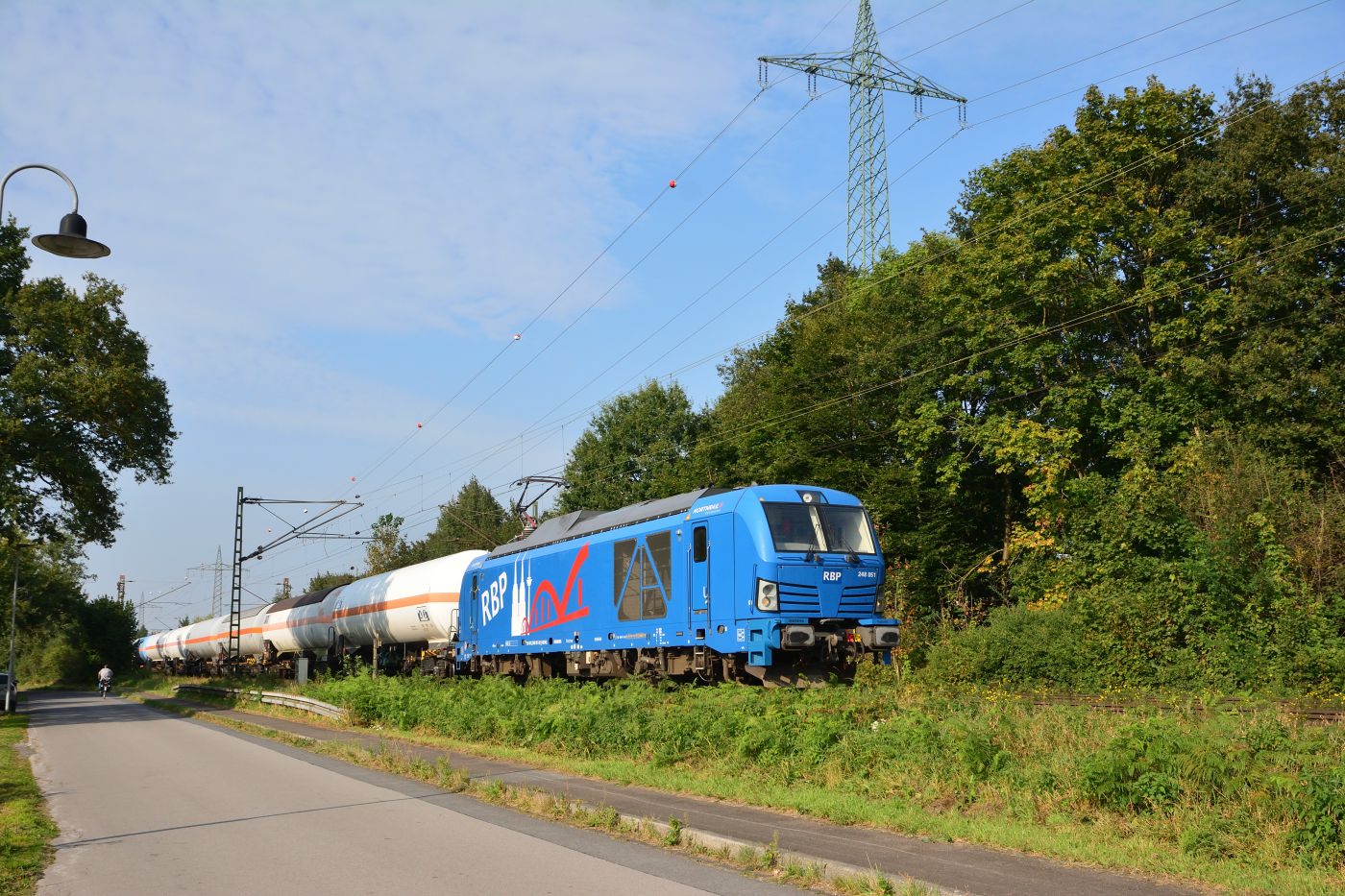 248 051 — Postimages