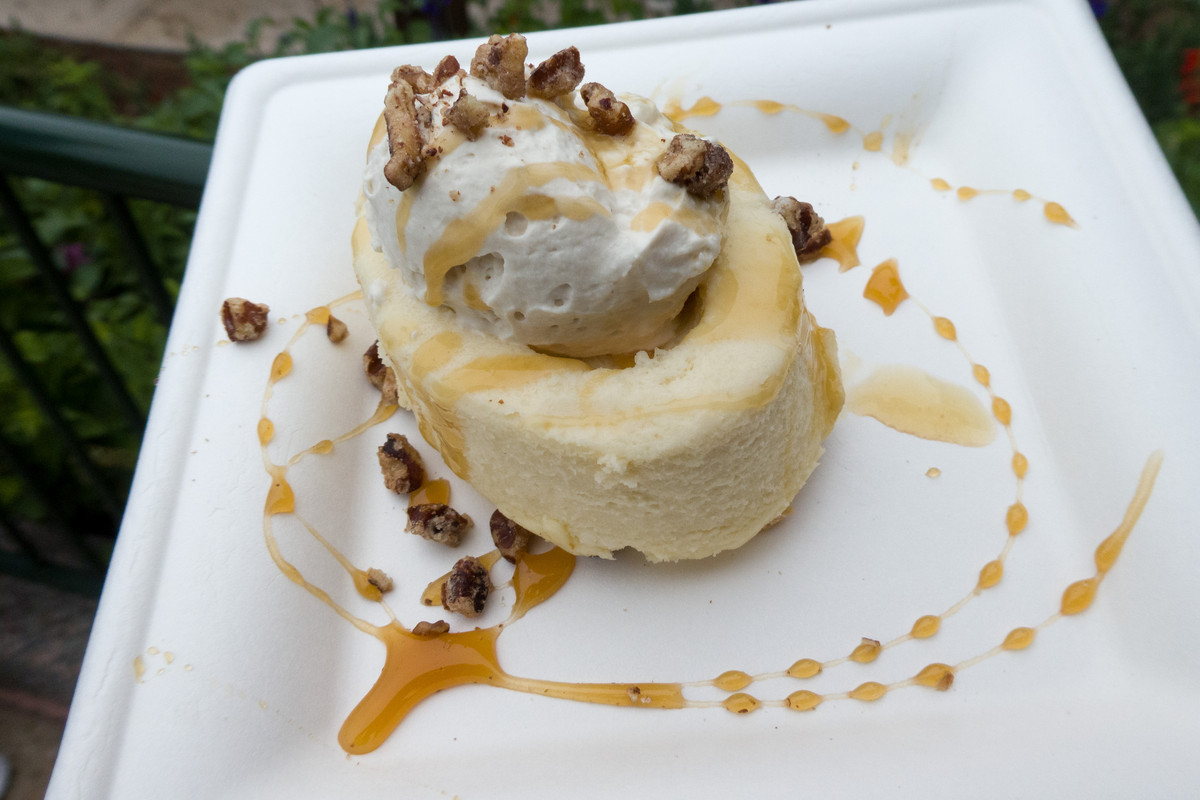 Honeymoon 700 — Postimages