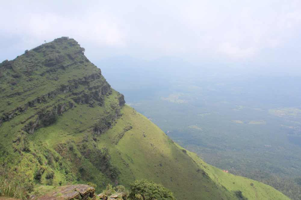 Mullayanagiri, Chikmagalur - 2020 (Photos & Reviews)