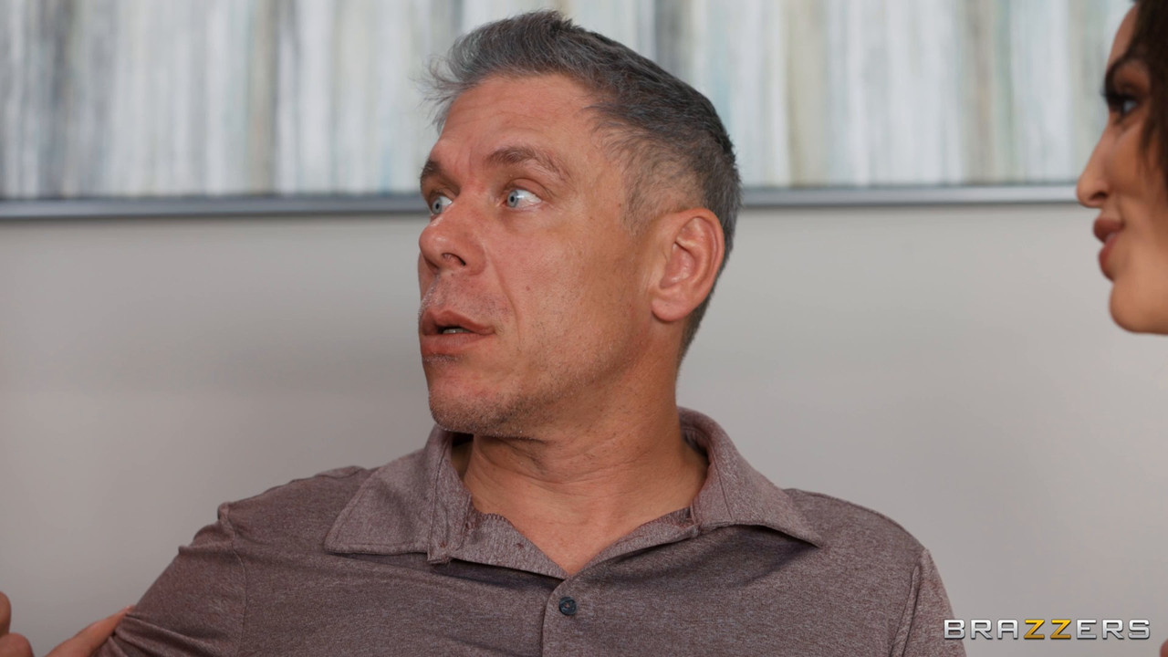 Vanessa Sky Scarlett Alexis Get Under Someone Else BRAZZERS mp4 0002 — Postimages