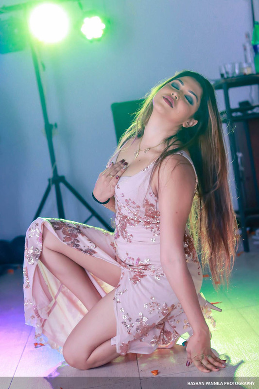 srilankanmodel 1543334010 1743104 — Postimages