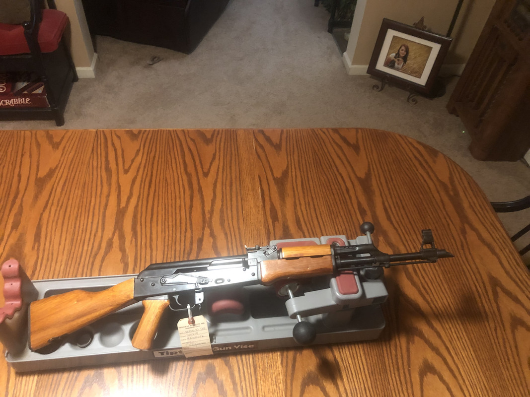 How do i tell if my norinco mak 90 sporter is a pre ban - pumpplz
