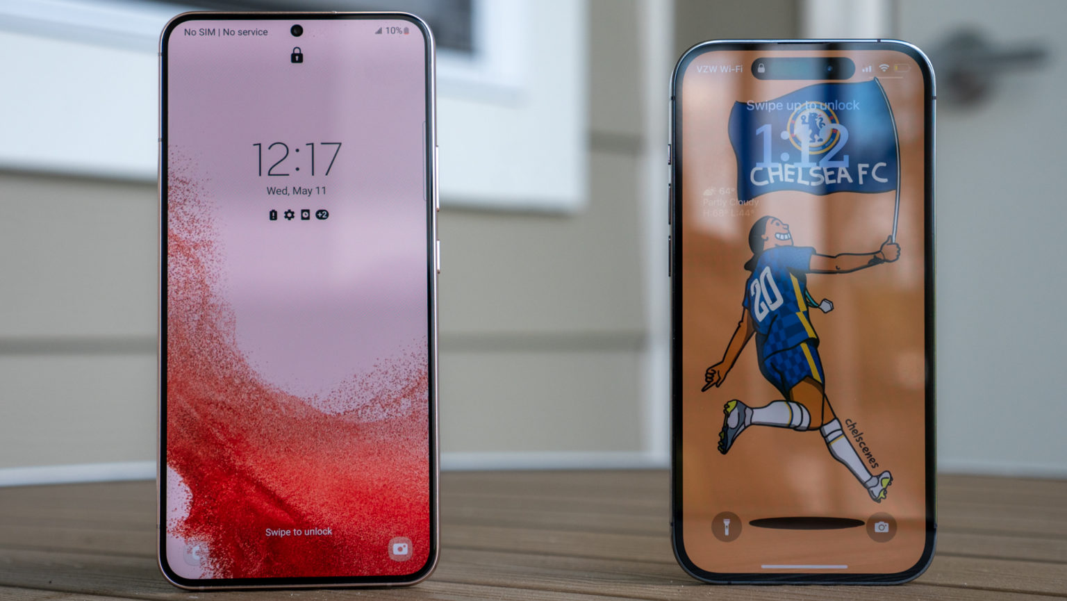 iphone 14 pro vs galaxy s22 plus lock screen 1536w 865h — Postimages