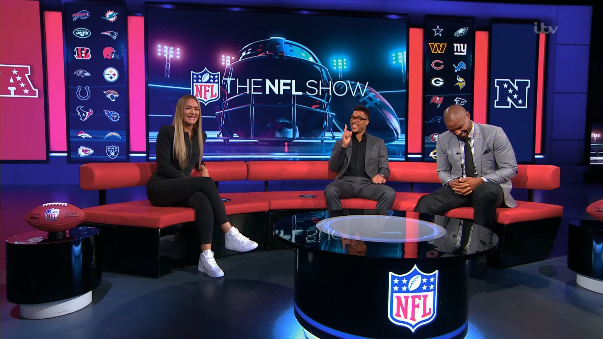 The NFL Show S01 E03 ts snapshot 00 13 32 634 — Postimages