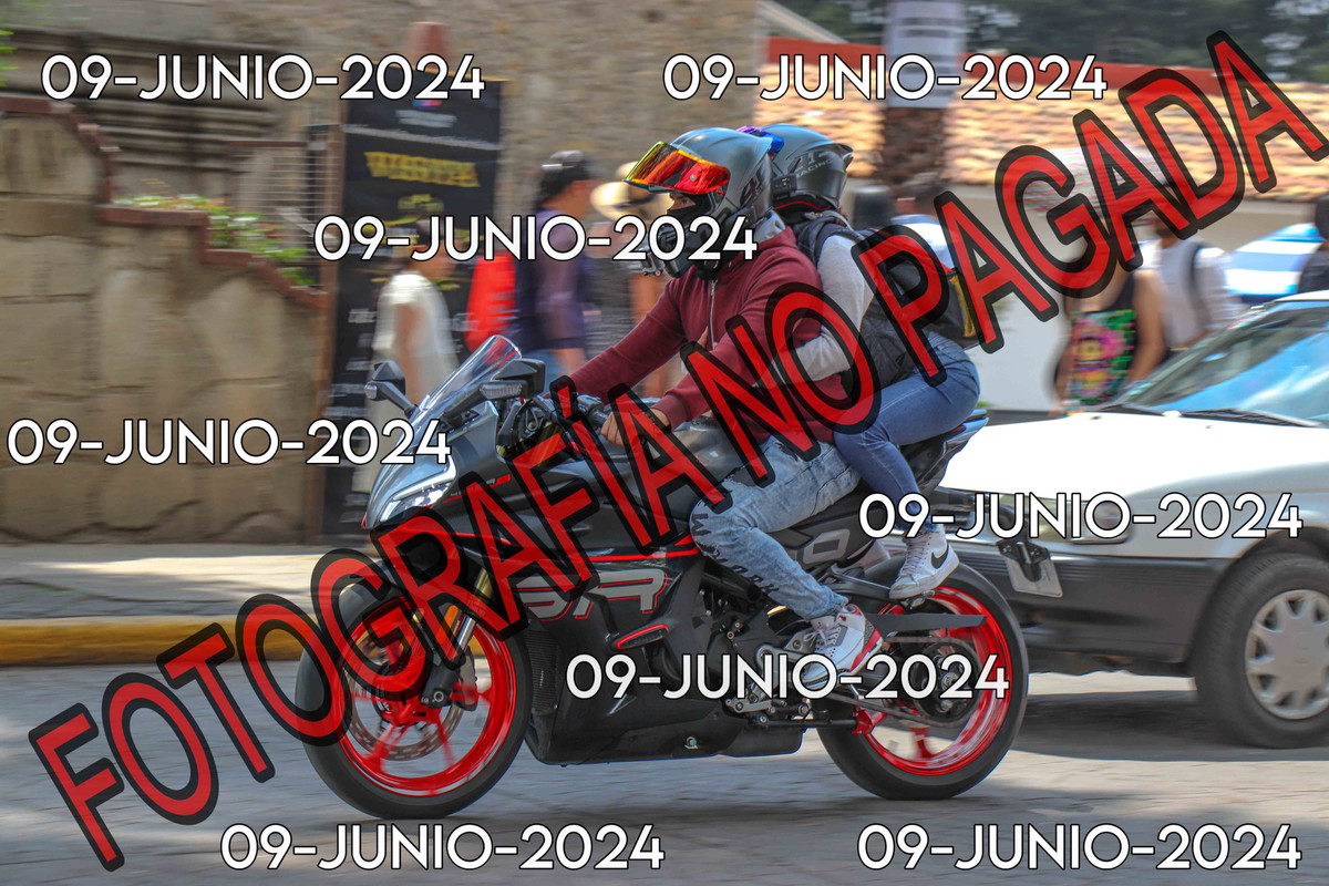 CV 379 — Postimages