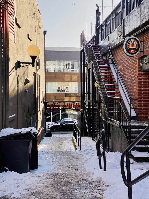 93 ADF28 D 3990 4 ADC B2 A2 2 ABDB50639 E2 — Postimages