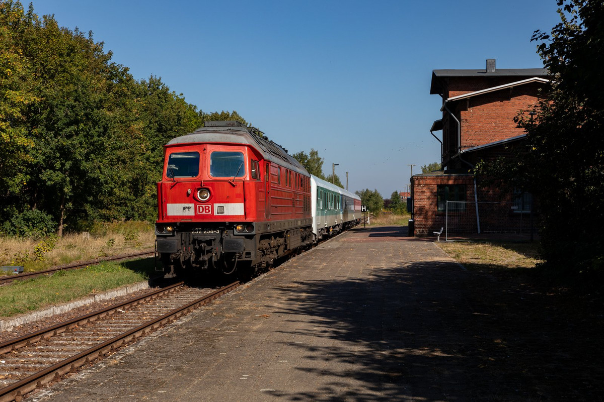 232 254 WPU (1) — Postimages