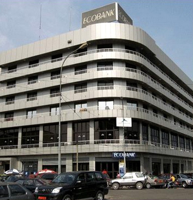 douala bonanjo ghjklm — Postimages