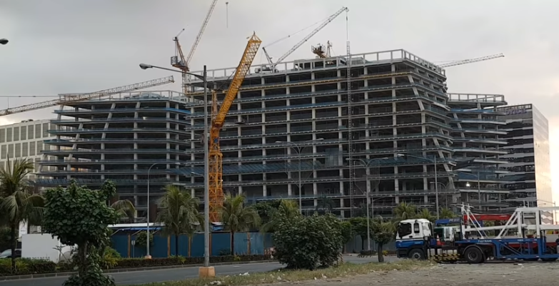 MALL OF ASIA COMPLEX | Four E-com Center | 15 fl | Page 4 ...