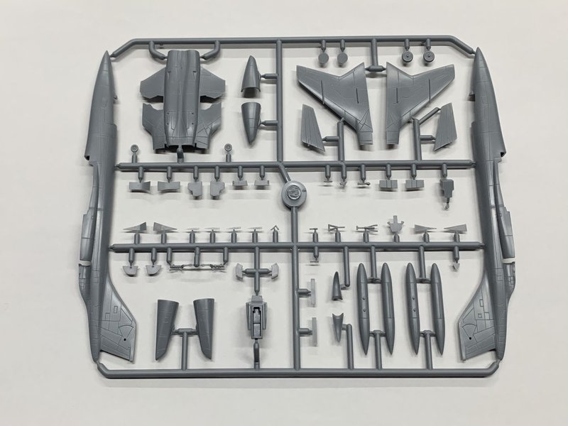 1/144 - McDonnell F-101 Voodoo from Valom - F-101A & RF-101C released - new F-101C et RF-101A in ...