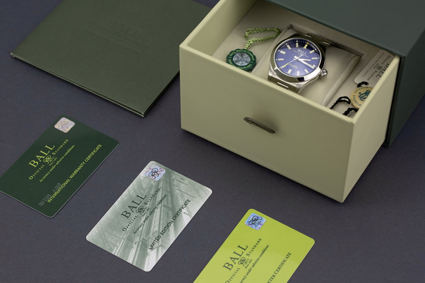 BALL Engineer III Endurance 1917 Classic Chronometer Blue NM2182C-S4C ...