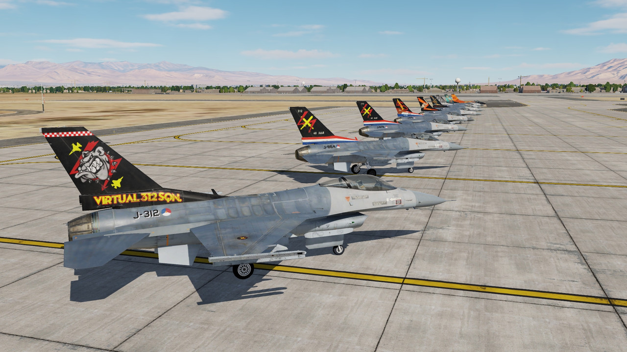 line up (5) — Postimages