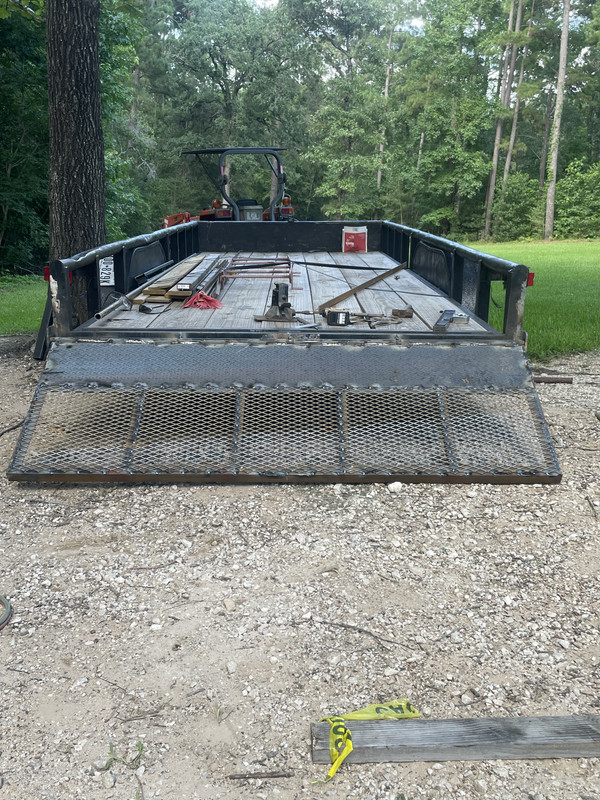 Building a trailer gate - 24hourcampfire