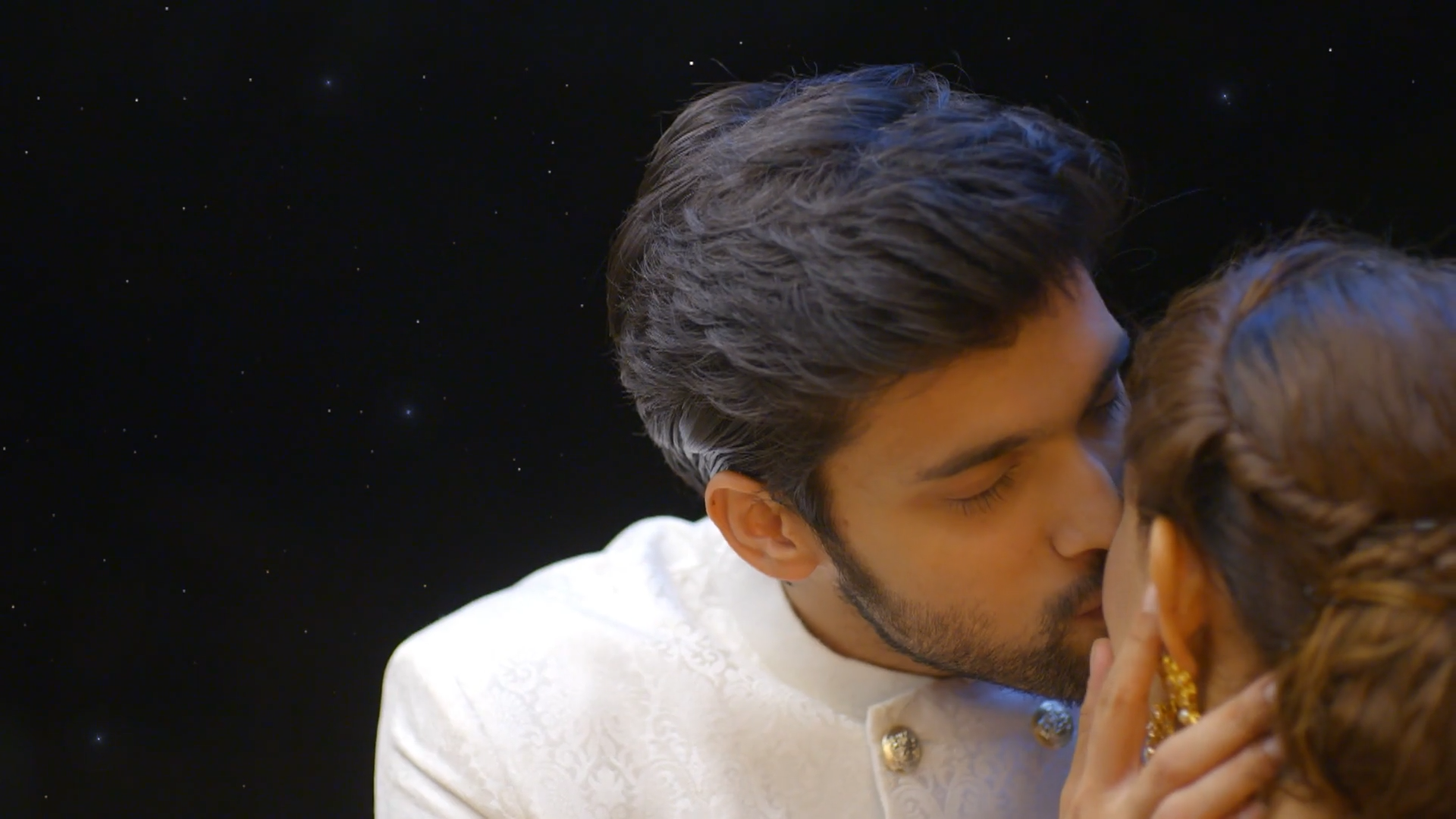 mpv shot0106 — Postimages