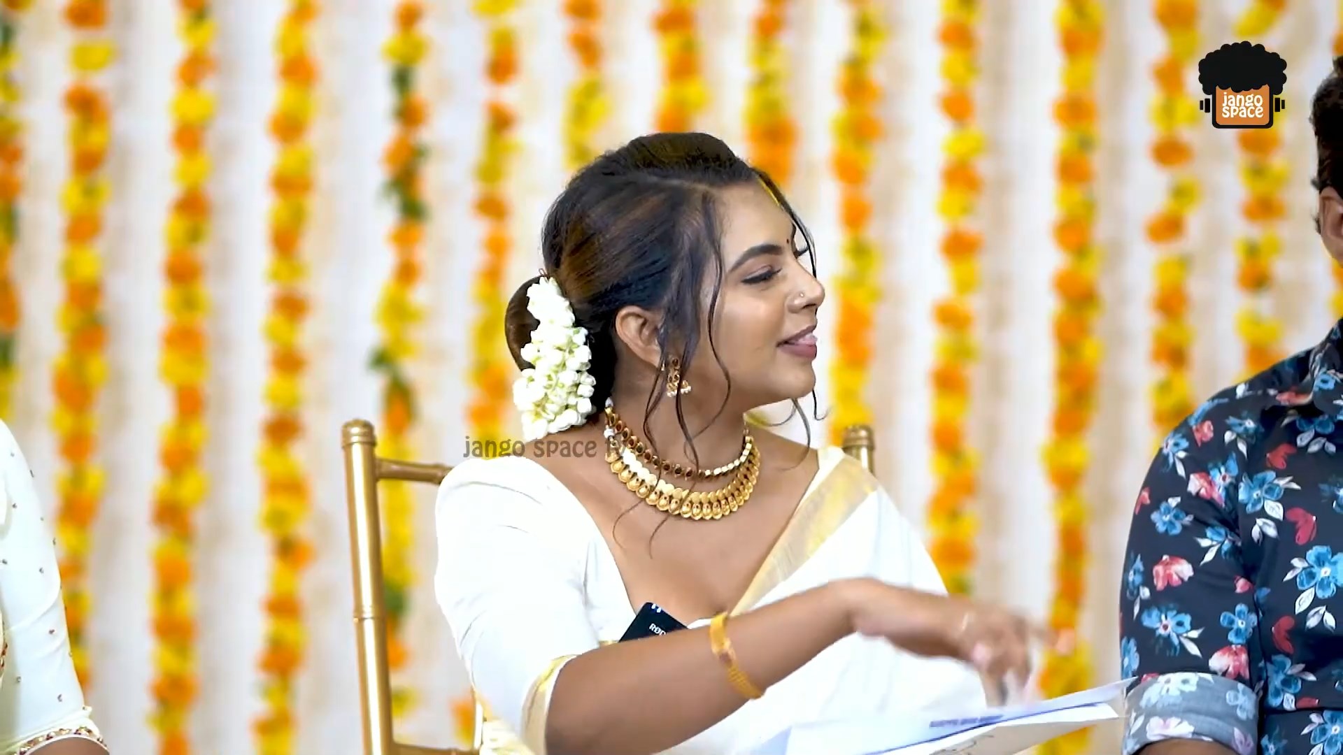 Busty malyali Anchors in traditional dress mkv snapshot 00 40 846 ...