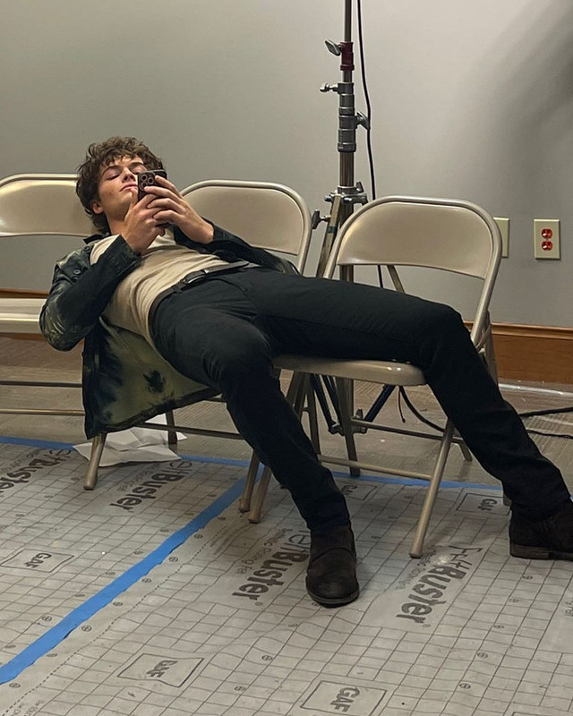 tyler lawrence gray 1675404116 — Postimages