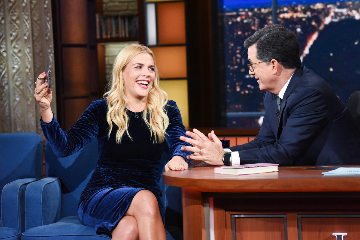 Busy Philipps Crossed Legs and Feet – The Late Show with Stephen ...