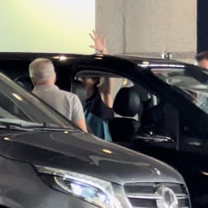 Fz Flm V7 Wc AALIu L — Postimages