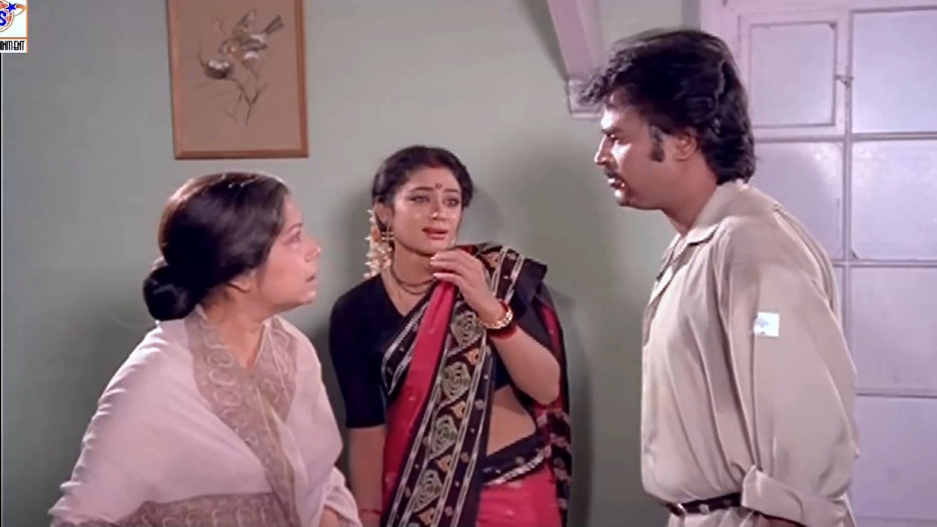 Navel Queen Shobana Big Wide Deep Navel Scenes from Siva Movie mkv ...