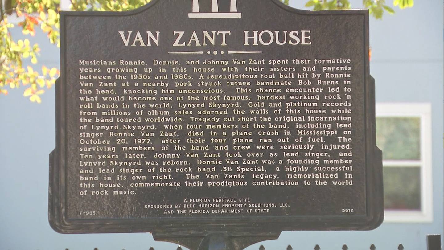 Van Zant House Sign — Postimages