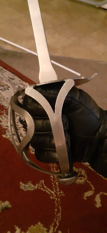 Grip. : r/SWORDS