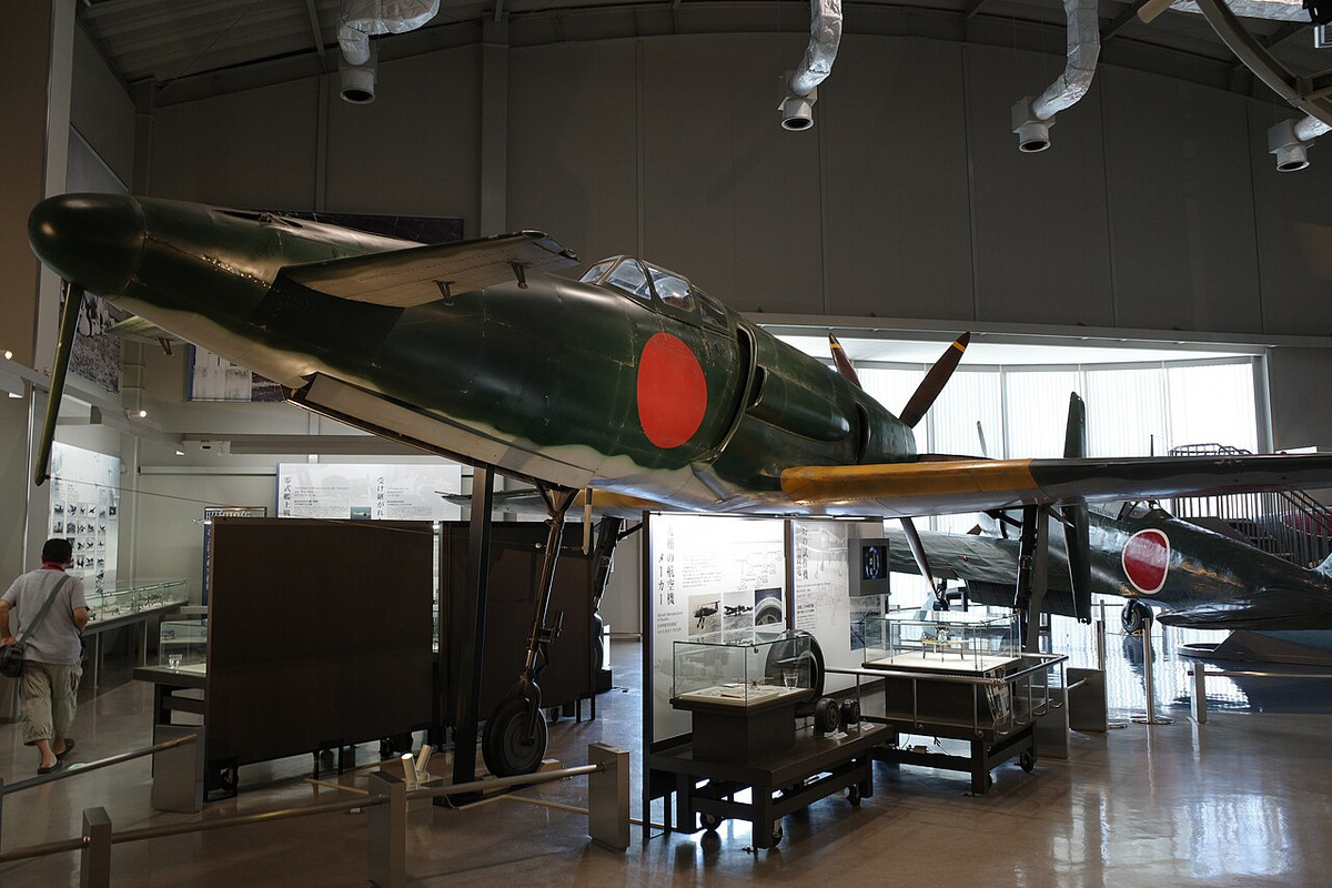 Kyushu J7W Shinden