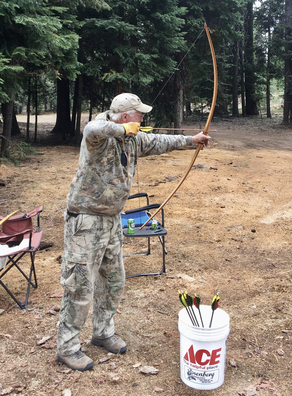 John Strunk long bow.... - 24hourcampfire