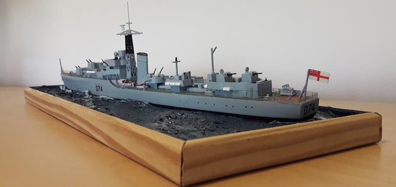 Frog Battle Class Destroyer: HMS Hogue D74 - Ready for Inspection ...