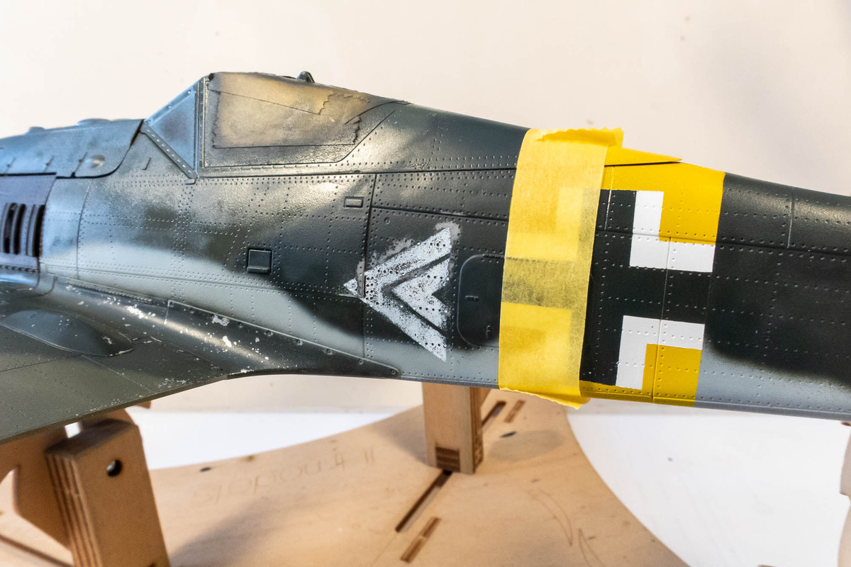 Border 1/35 Fw 190A-6 Nowotny Double Chevron - Page 10 - Works in ...