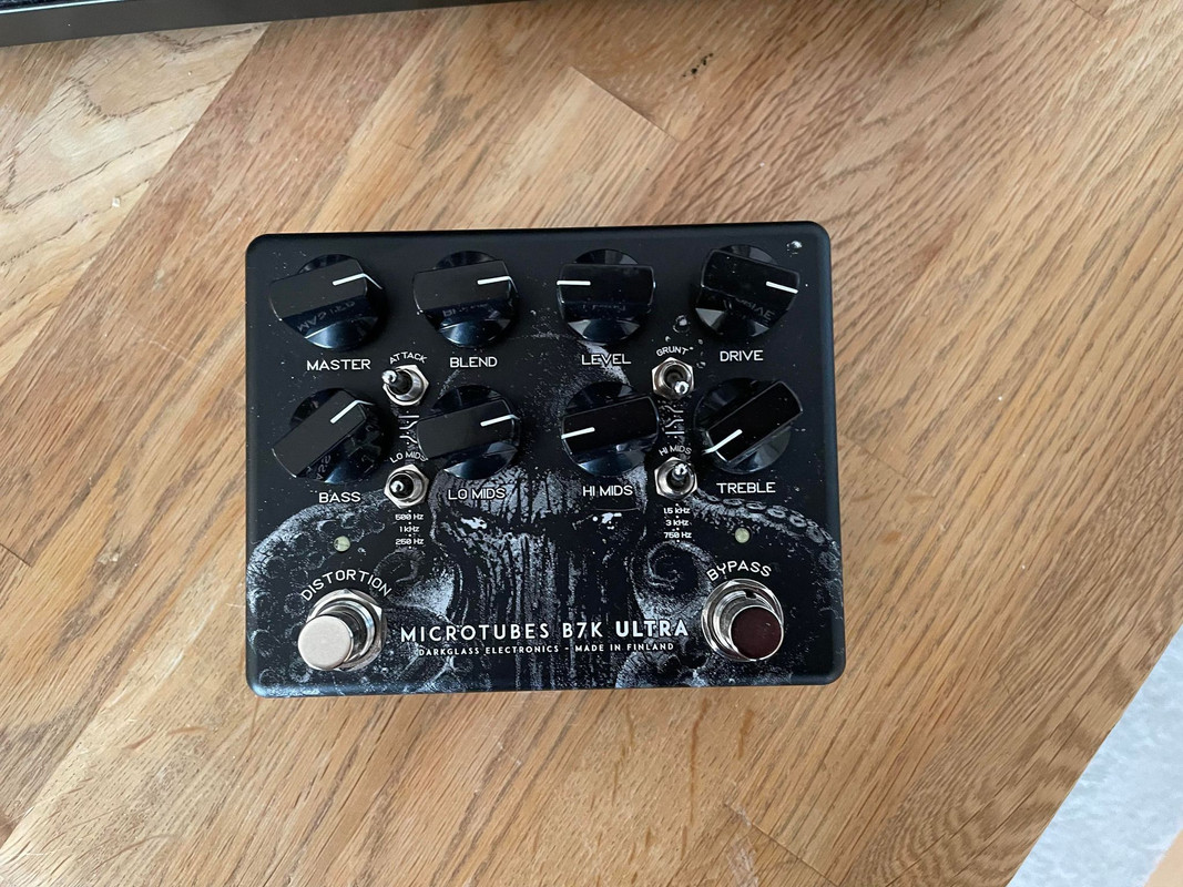 mellerad — Postimages