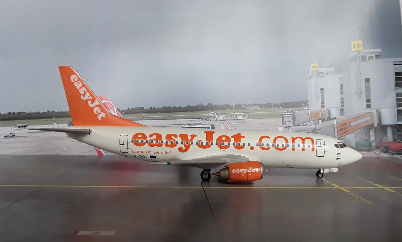 Boeing 737-300 Easy Jet - Minicraft 1:144 - Ready for Inspection ...