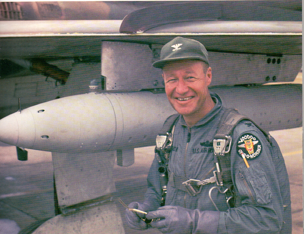 RF-101C Voodoo fuel probe questions - Aircraft Cold War - Britmodeller.com