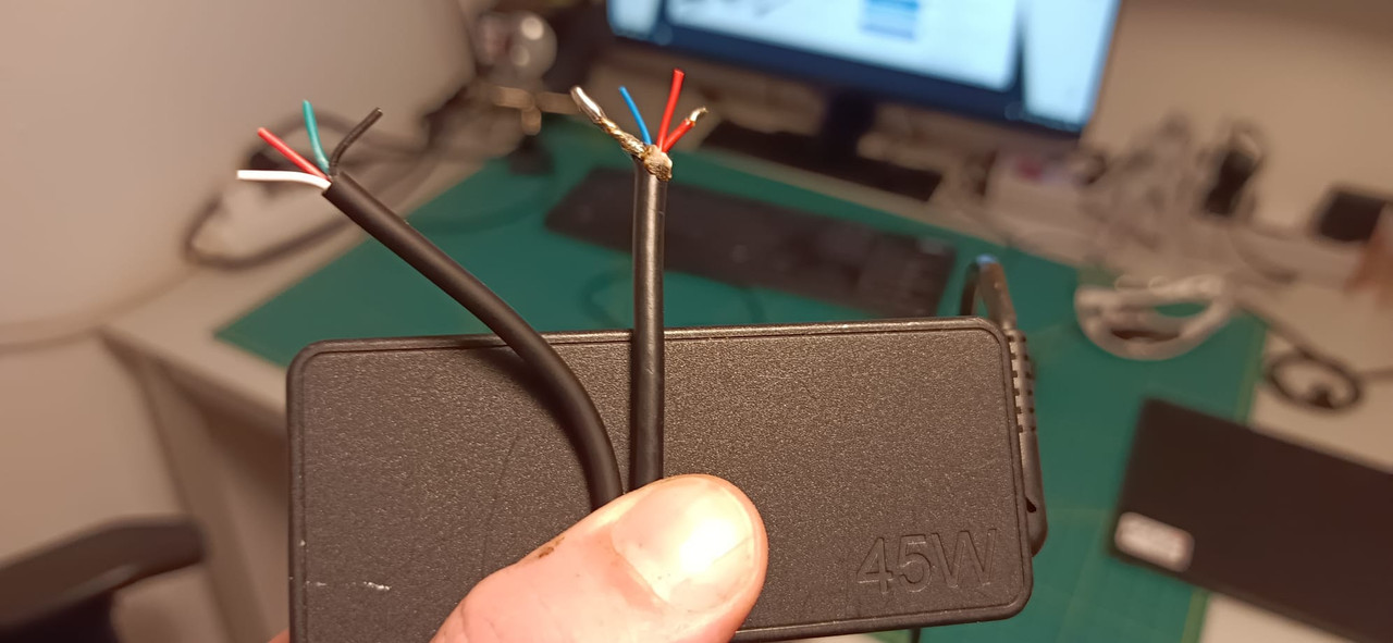 Repair USB-C laptop charger : r/UsbCHardware