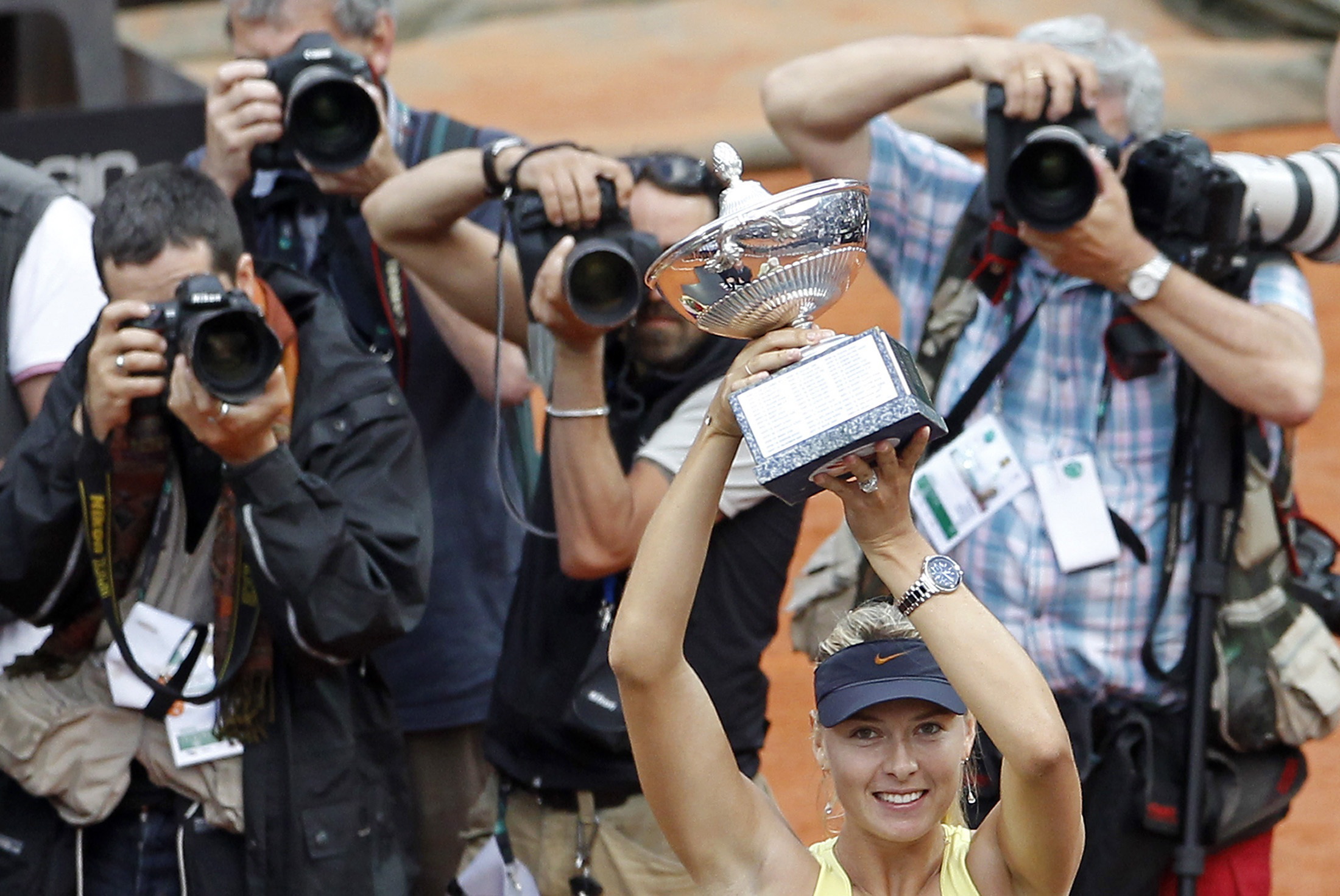 03142 Maria Sharapova Rome 2011 60 122 131lo — Postimages