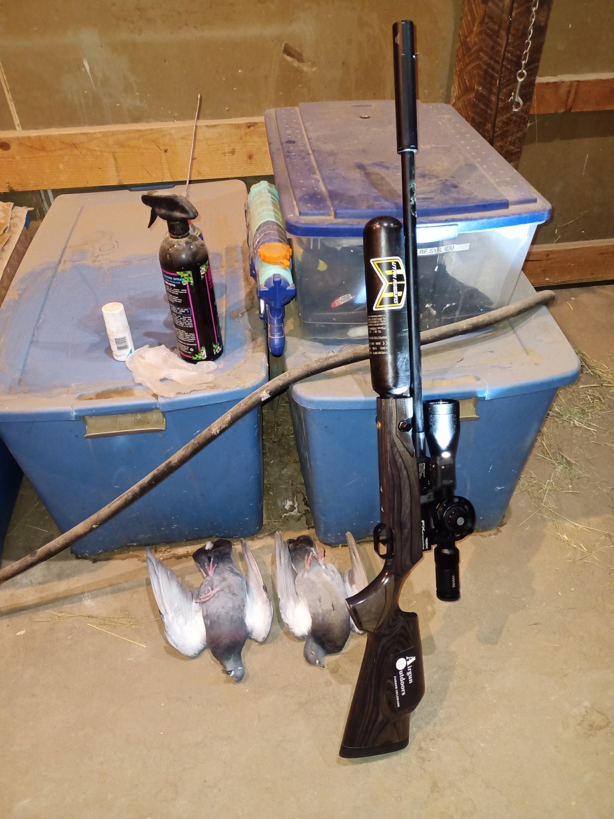 left side fx at barn — Postimages