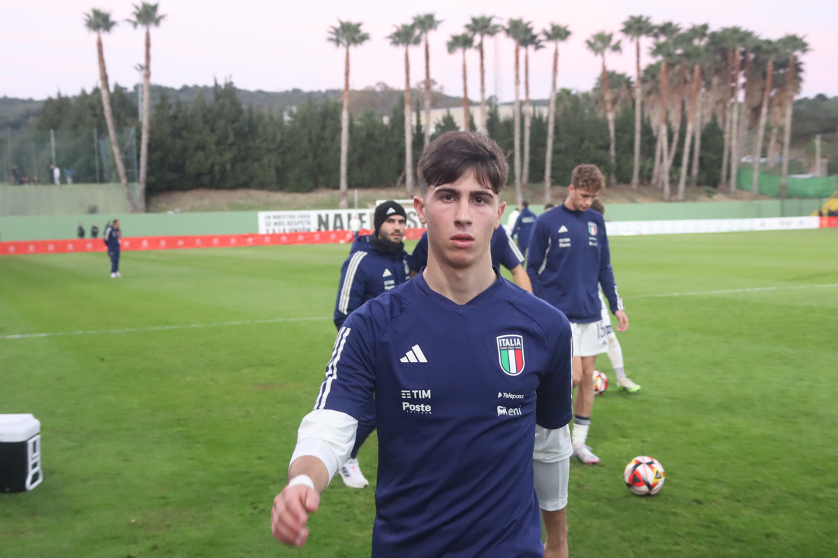 IMG 9879 — Postimages