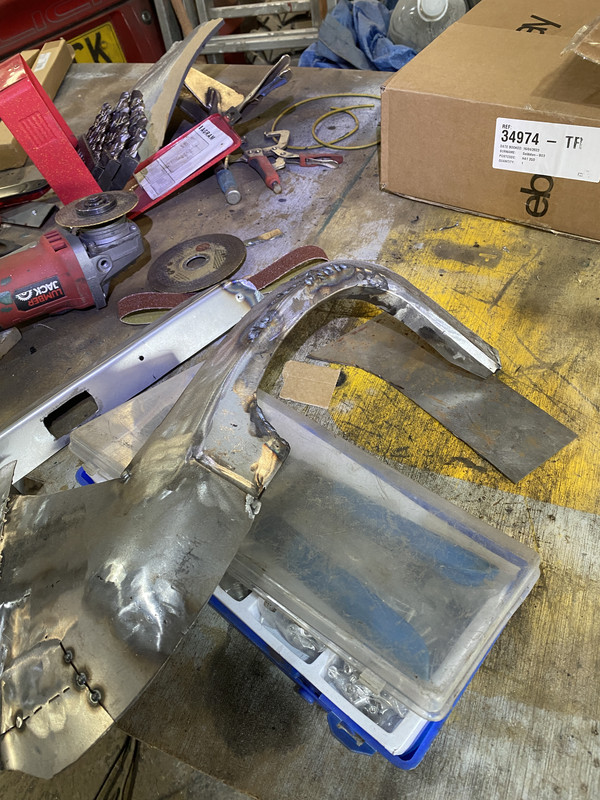 87001 EF9 C090 443 A 87 B7 DA9289 F80 B17 — Postimages