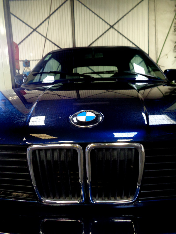 BM E30 CAB EA1811 Bd3 — Postimages