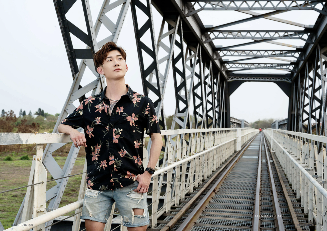 Bluephoto No 260 (129) — Postimages