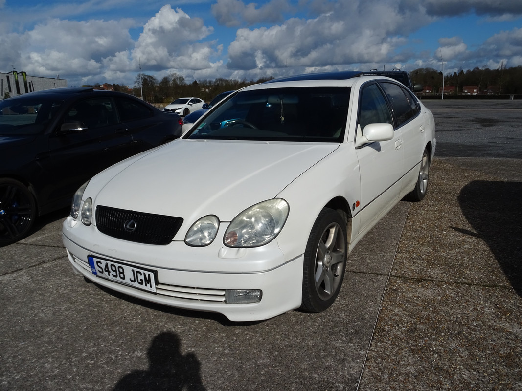 GS 300 1998 N 3 — Postimages