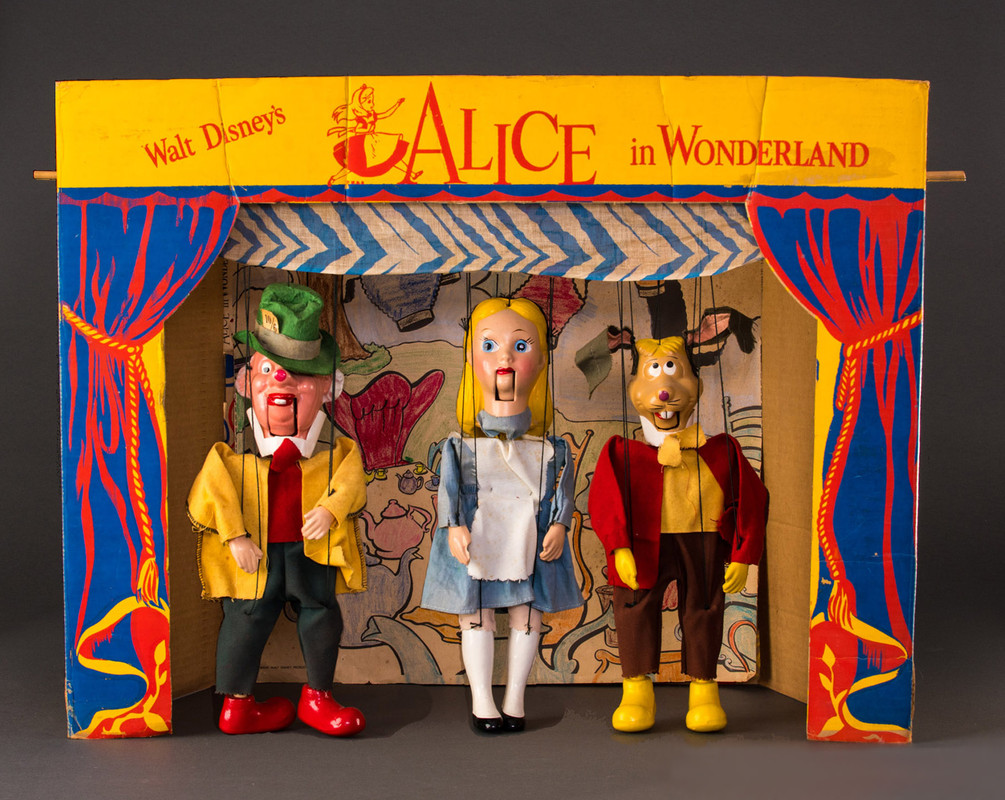 US Peter Puppet Playthings Marionette Theater 2 1951 — Postimages