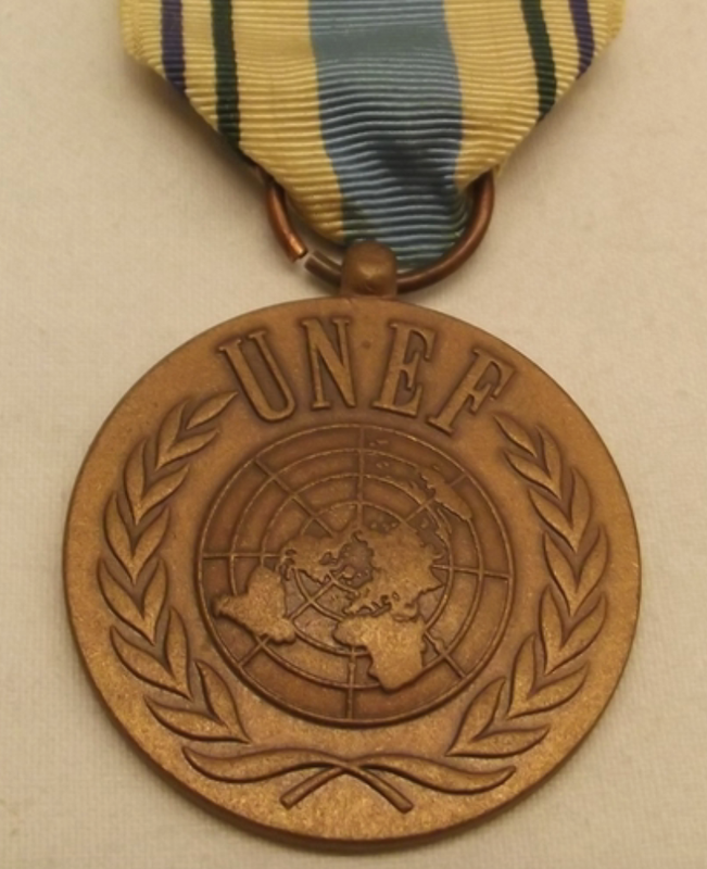 Medalj UNEF ex Miliseum foto Creative Commons — Postimages