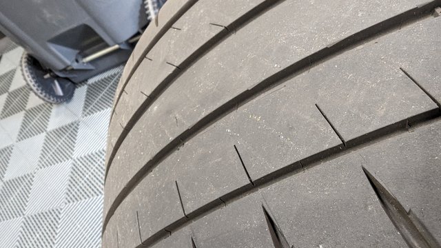 Wheels 16 — Postimages